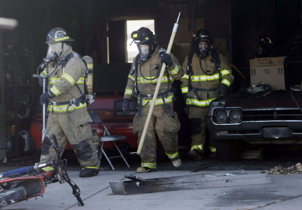 Sunset Fire Department closure plans move forward, but critics keep ...